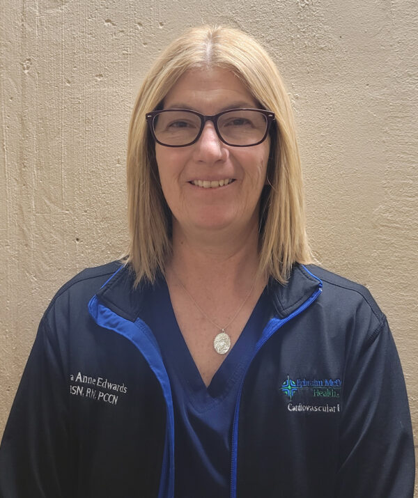 Ephraim McDowell Regional Medical Center nurse recognized as DAISY ...